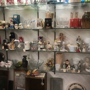 OHIO VALLEY ANTIQUE MALL - Updated January 2025 - 298 Photos & 104 ...