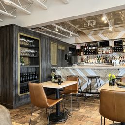 SMALL BARN - Updated January 2026 - 1543 Photos & 818 Reviews - 28535 ...