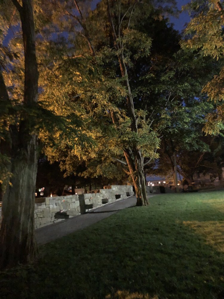 HOCUS POCUS TOURS - 123 Photos & 192 Reviews - 176 Essex St, Salem ...