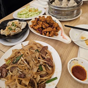 DIM SUM GARDEN - Updated January 2025 - 3421 Photos & 3066 Reviews ...
