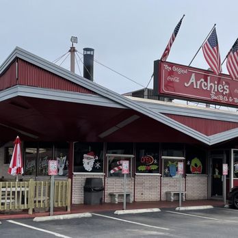 ARCHIE’S BAR-B-Q & BURGERS - Updated June 2024 - 118 Photos & 129 ...