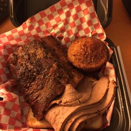 REDSMOKE BARBEQUE - Updated July 2025 - 355 Photos & 620 Reviews - 573 ...