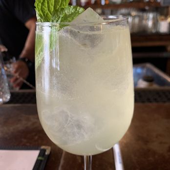 HANDCRAFT KITCHEN & COCKTAILS - 607 Photos & 498 Reviews - 367 3rd Ave ...