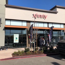 XFINITY STORE BY COMCAST - 15 Photos & 123 Reviews - 1068 E Brokaw Rd ...