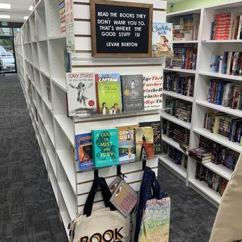 WALLS OF BOOKS - Updated May 2026 - 13 Photos & 15 Reviews - 1025 NW ...