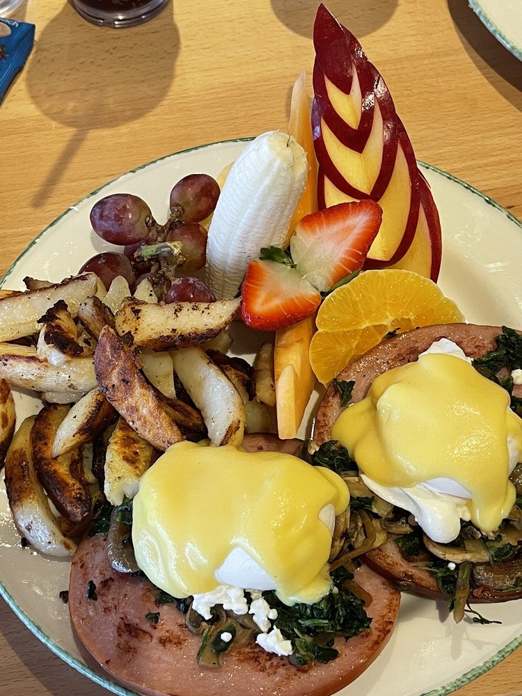 CORA BREAKFAST & LUNCH - Updated December 2025 - 12 Photos & 31 Reviews ...