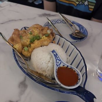 KIN DEE - Updated December 2025 - 2589 Photos & 986 Reviews - 1533 N ...