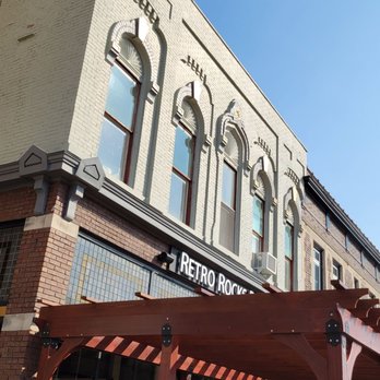 RETRO ROCKS - Updated January 2025 - 69 Photos & 80 Reviews - 110 S ...