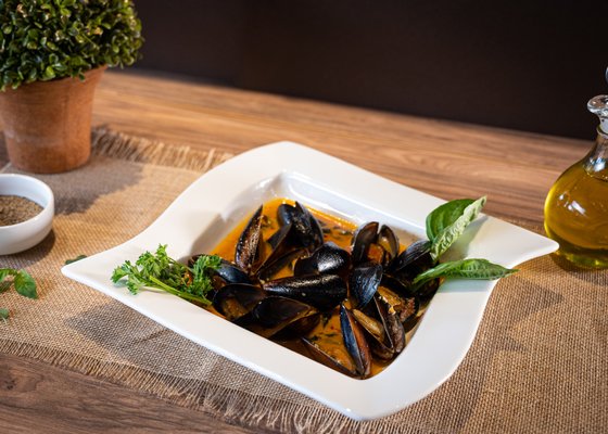 LITTLE ROME - Updated July 2024 - 425 Photos & 309 Reviews - 2707 W ...