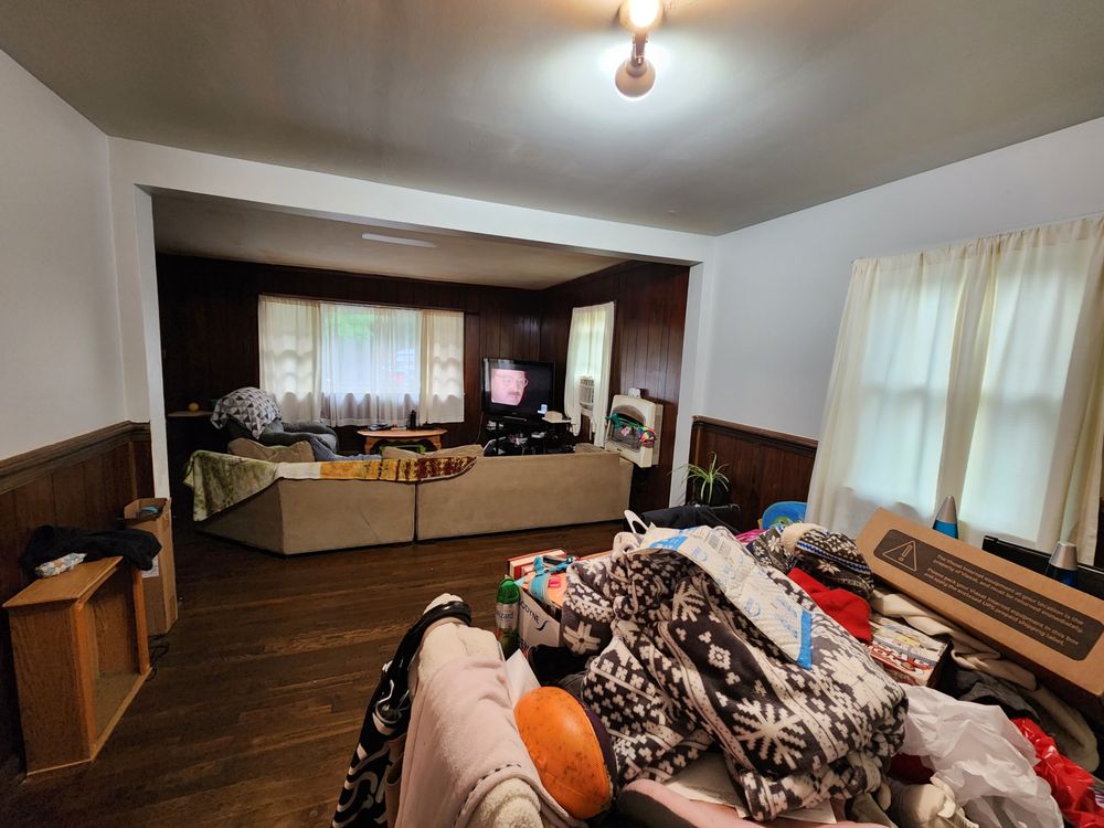 ORANGE BEAR PROPERTIES - Updated July 2025 - Request Information - 13 Photos - 304 Camelot Dr ...