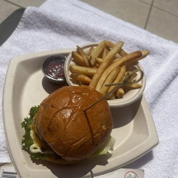 MERRITT CLUBS - Updated December 2025 - 79 Photos & 113 Reviews - 3401 ...