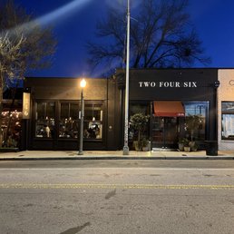 NO. 246 - Updated October 2025 - 1054 Reviews & 1301 Photos - 129 E ...