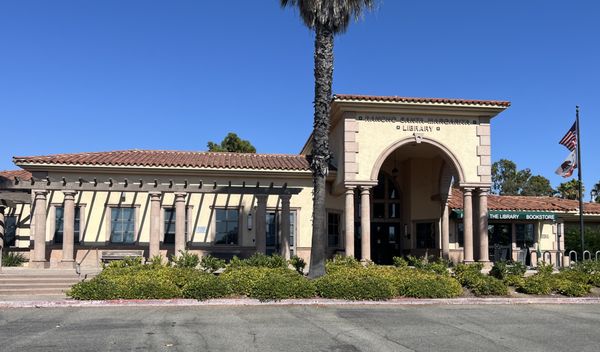 RANCHO SANTA MARGARITA LIBRARY - Updated August 2025 - 59 Photos & 31 ...