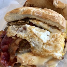 MOZZO DELI - Updated October 2025 - 222 Photos & 327 Reviews - 730 ...