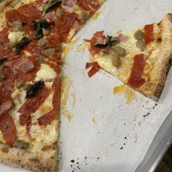 PI-NAPO PIZZERIA - Updated January 2026 - 99 Photos & 72 Reviews - 2115 ...