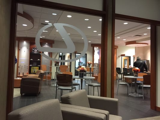 SPIRIT LEXUS - Updated January 2026 - 11 Photos & 104 Reviews - 10176 ...