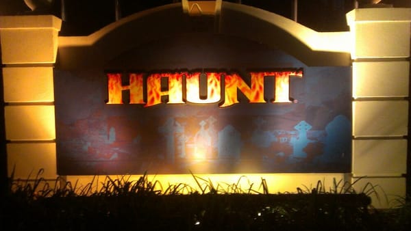 VALLEYSCARE HAUNT AT VALLEY FAIR - Updated October 2025 - 12 Photos ...