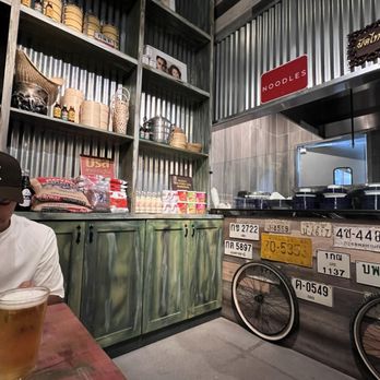 BLOCK 9 THAI STREET EATS - Updated December 2024 - 205 Photos & 114 ...