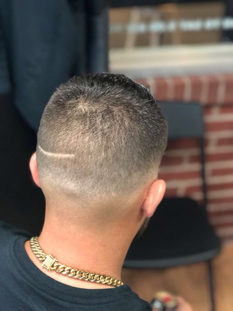 THE CUTTING EDGE BARBER SHOP - Updated August 2025 - 12 Photos - 411 ...