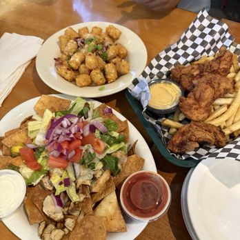 THE GRIFFON - Updated December 2025 - 671 Photos & 581 Reviews - 18 ...