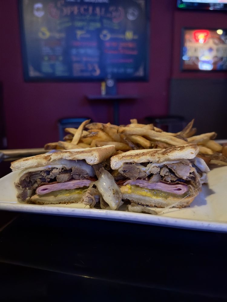 MAC’S INDUSTRIAL SPORTS BAR & GRILL - Updated June 2026 - 67 Photos ...