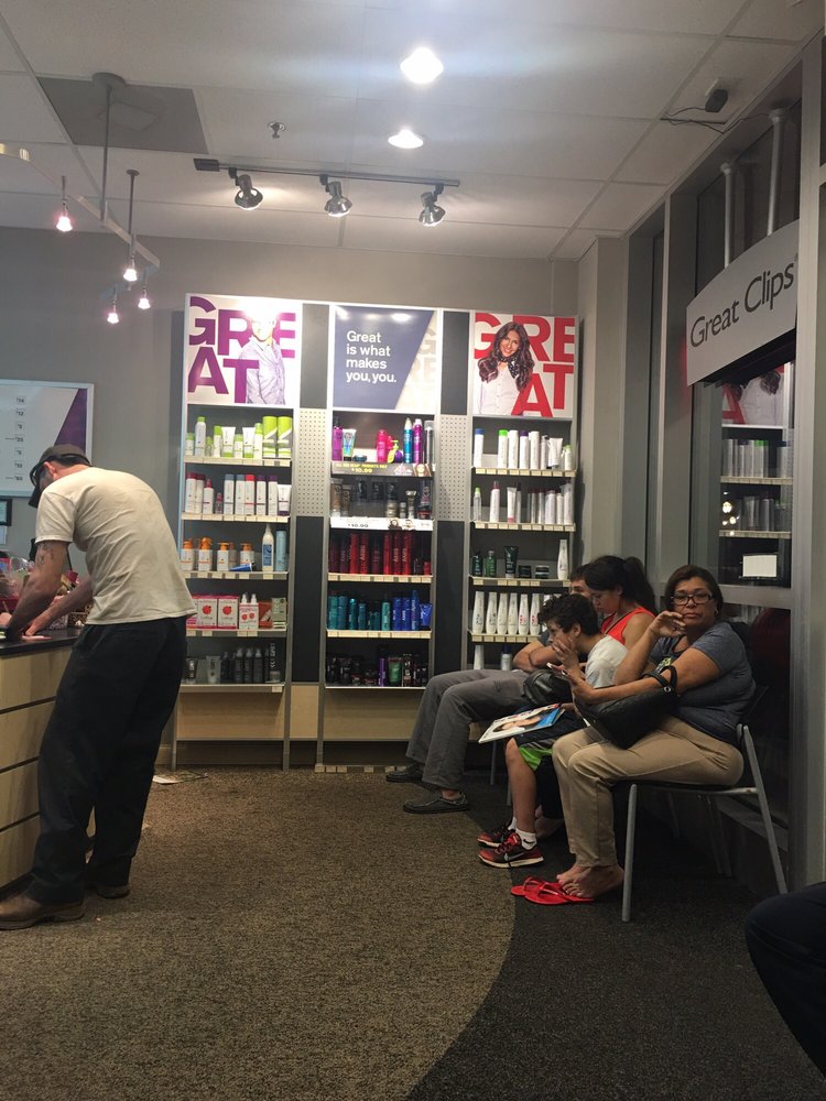 GREAT CLIPS - Updated May 2026 - 13 Reviews - 8145 Kensington Dr ...