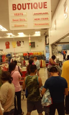 VILLAGE DISCOUNT OUTLET - Updated July 2025 - 21 Photos & 62 Reviews ...
