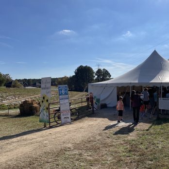 HOLDER HILL FARM - Updated June 2024 - 34 Photos - 4822 Holder Rd ...