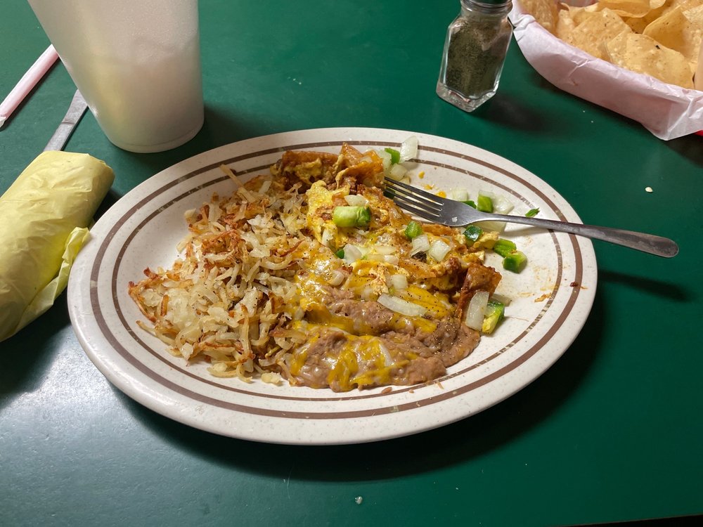 DAYBREAK CAFE & GRILL - 56 Photos & 101 Reviews - 2720 White Settlement ...