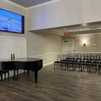 MEMORIAL OAKS FUNERAL HOME & CEMETERY - Updated October 2025 - 49 ...