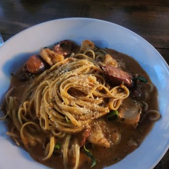 THREE ROSES TAVERN - Updated September 2025 - 56 Photos & 54 Reviews ...