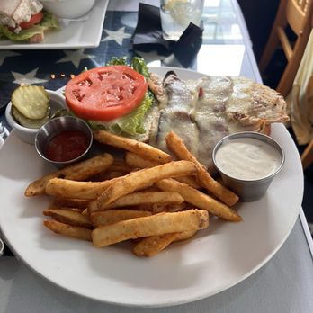 DOLPHIN RESTAURANT - Updated December 2025 - 77 Photos & 149 Reviews ...