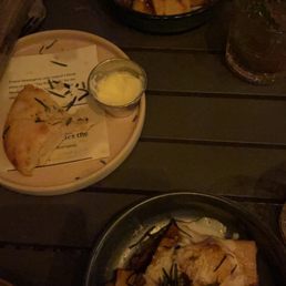 THE WHITE BULL - Updated April 2025 - 999 Photos & 472 Reviews - 123 E ...