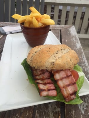 THE CUCKMERE INN - Updated September 2025 - Exceat Bridge, East Susx ...