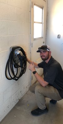 The Wire Guy Electric - Updated December 2025 - 77 Photos - 83 Reviews ...