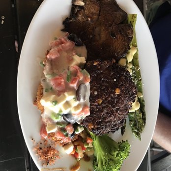 E & E STAKEOUT GRILL - Updated July 2024 - 455 Photos & 458 Reviews ...