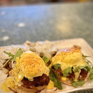 HAZELWOOD INN - 140 Photos & 141 Reviews - American (New) - 4937 ...