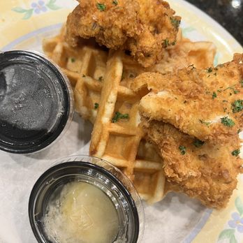 THE LOCAL HEN - Updated December 2024 - 81 Photos & 36 Reviews - 888 ...