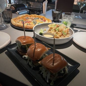 KING TAPS - Updated December 2025 - 46 Photos - 620 King St West ...