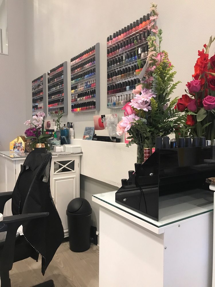 JEAN JEFFREY THE SALON - 12 Reviews - Hair Salons - 1595 Mohave Dr ...