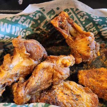 WINGSTOP - Updated December 2025 - 33 Photos & 67 Reviews - 2230 Fm 407 ...
