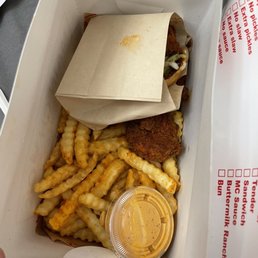 MAIN CHICK HOT CHICKEN - Updated February 2025 - 681 Photos & 472 ...