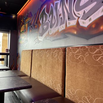 BUNS ON FIRE - Updated August 2025 - 86 Photos & 50 Reviews - 466 W ...