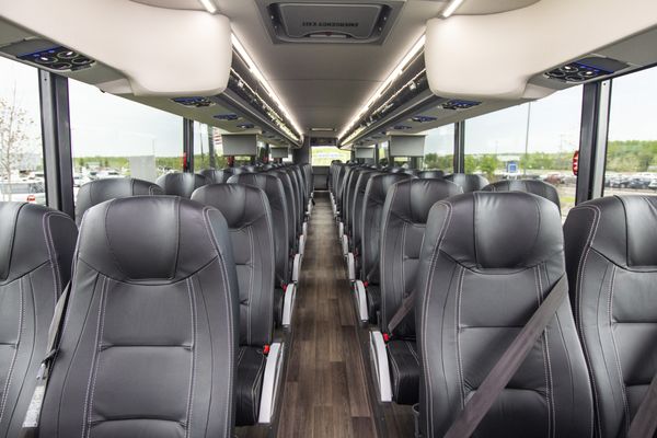 LANDLINE DIA AIRPORT SHUTTLE - Updated December 2025 - 12 Photos & 27 ...