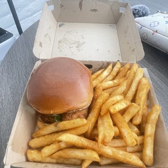 TUXON CHIX - Updated November 2024 - 102 Photos & 70 Reviews - 5524 E ...