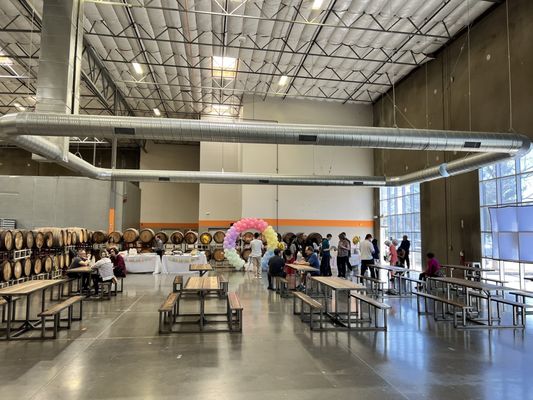 TRACK 7 BREWING - NATOMAS - CLOSED - Updated June 2025 - 1148 Photos ...