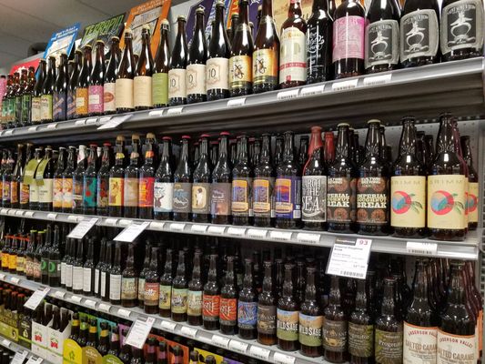 WINE WORLD - Updated October 2025 - 20 Photos & 30 Reviews - 4424 ...