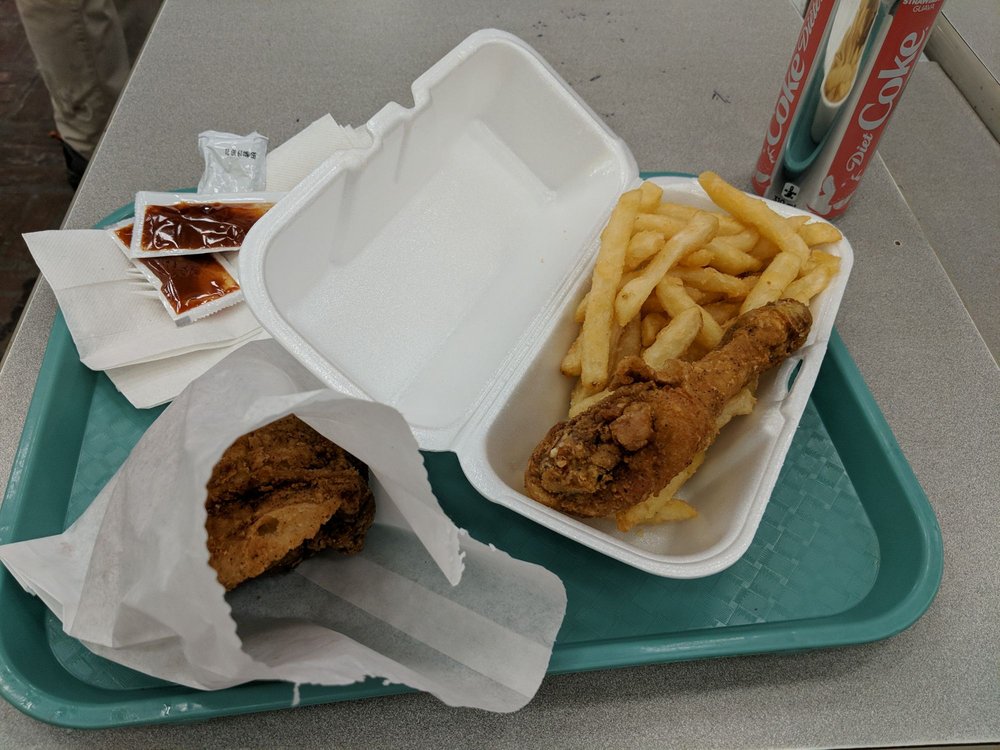 CHESTER FRIED CHICKEN - 1028 Av Danforth, Toronto, Ontario, Canada ...