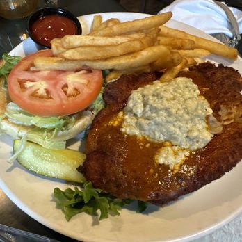 PORTERHOUSE RESTAURANT & BREW PUB - Updated January 2026 - 156 Photos ...