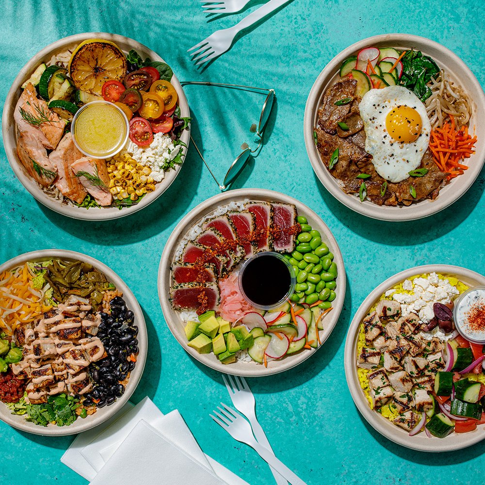 ROADTRIP BOWLS - 17 Photos - 5100 Beltline Rd, Addison, Texas - Salad ...